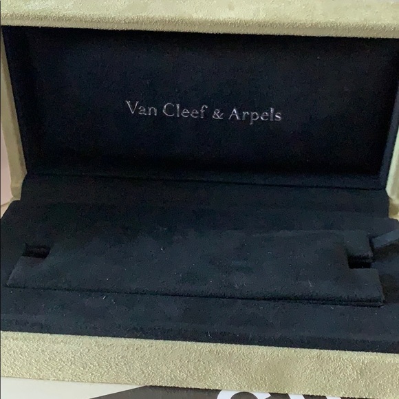 Van Cleef & Arpels | Accessories | Van Cleef Arpels Bracelet Box | Poshmark